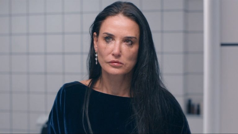 Препарування краси. Рецензія на фільм «Субстанція» | kinowar.com